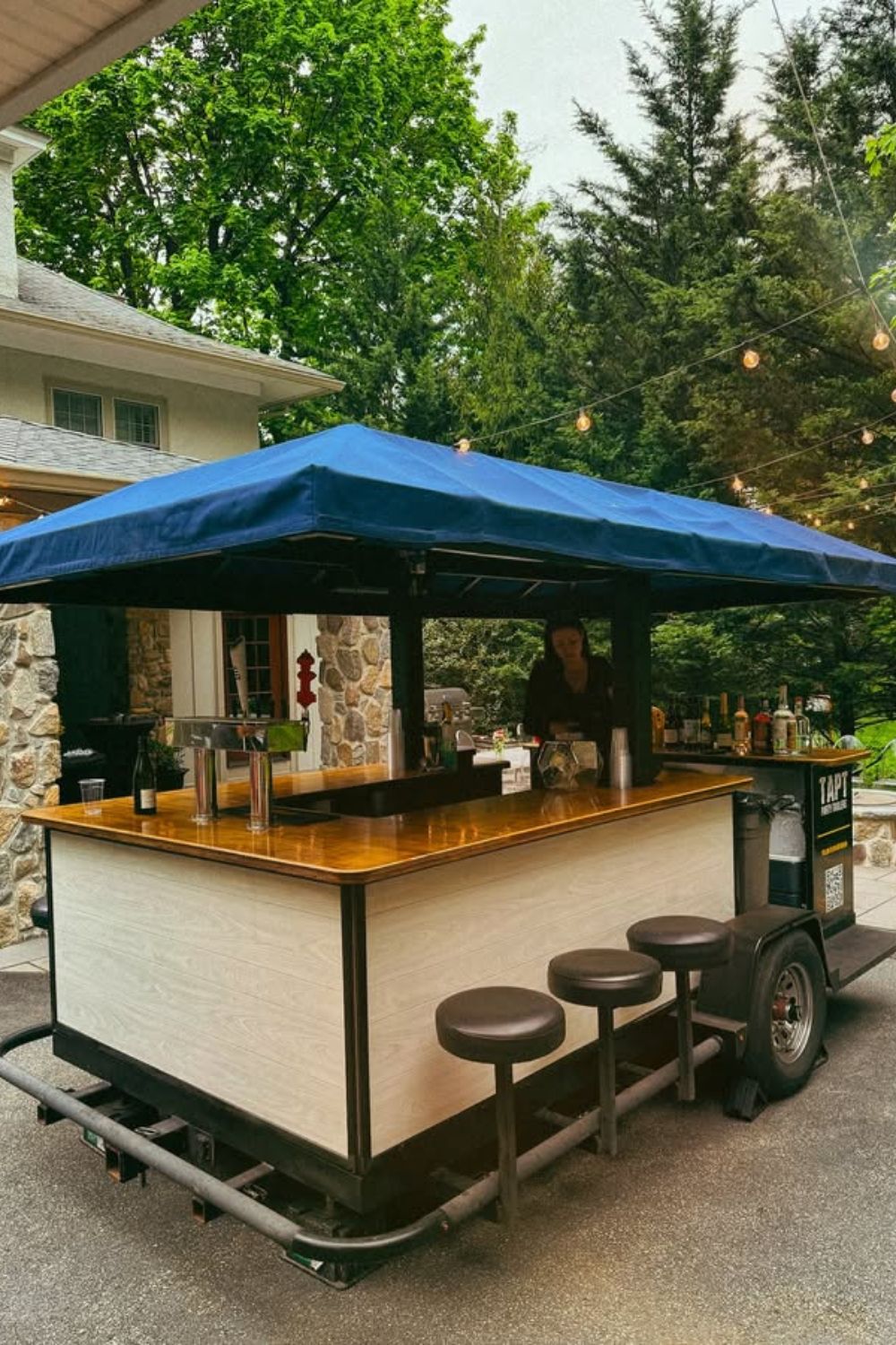 16 DIY Roadside Farm Stand Ideas for 2025 – Fizzy Flare