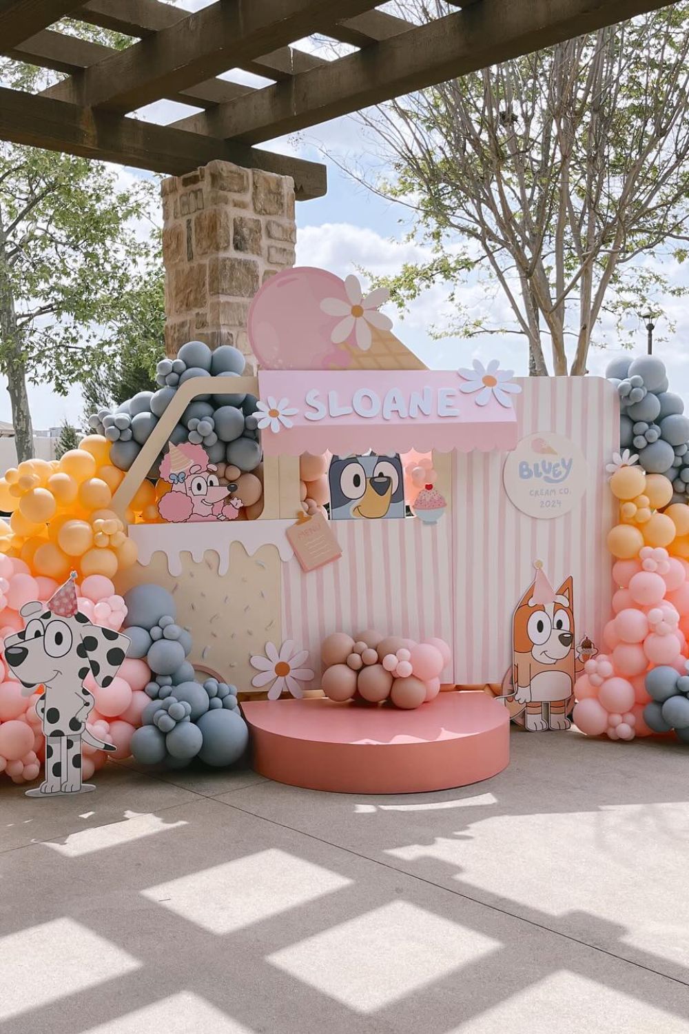 16 DIY Roadside Farm Stand Ideas for 2025 – Fizzy Flare