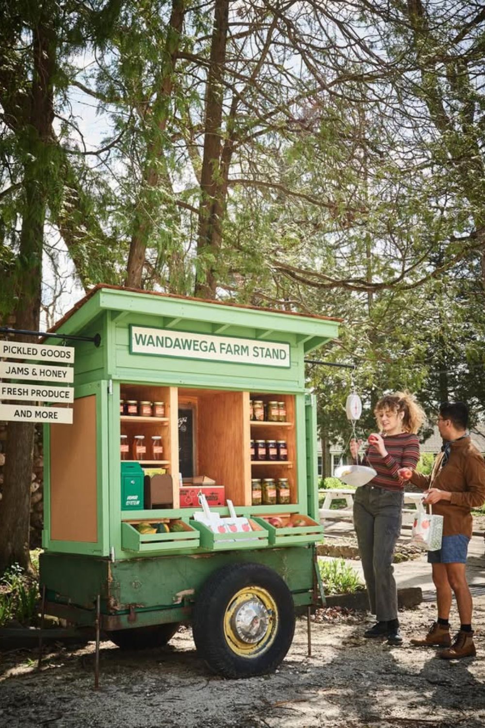 16 DIY Roadside Farm Stand Ideas for 2025 – Fizzy Flare