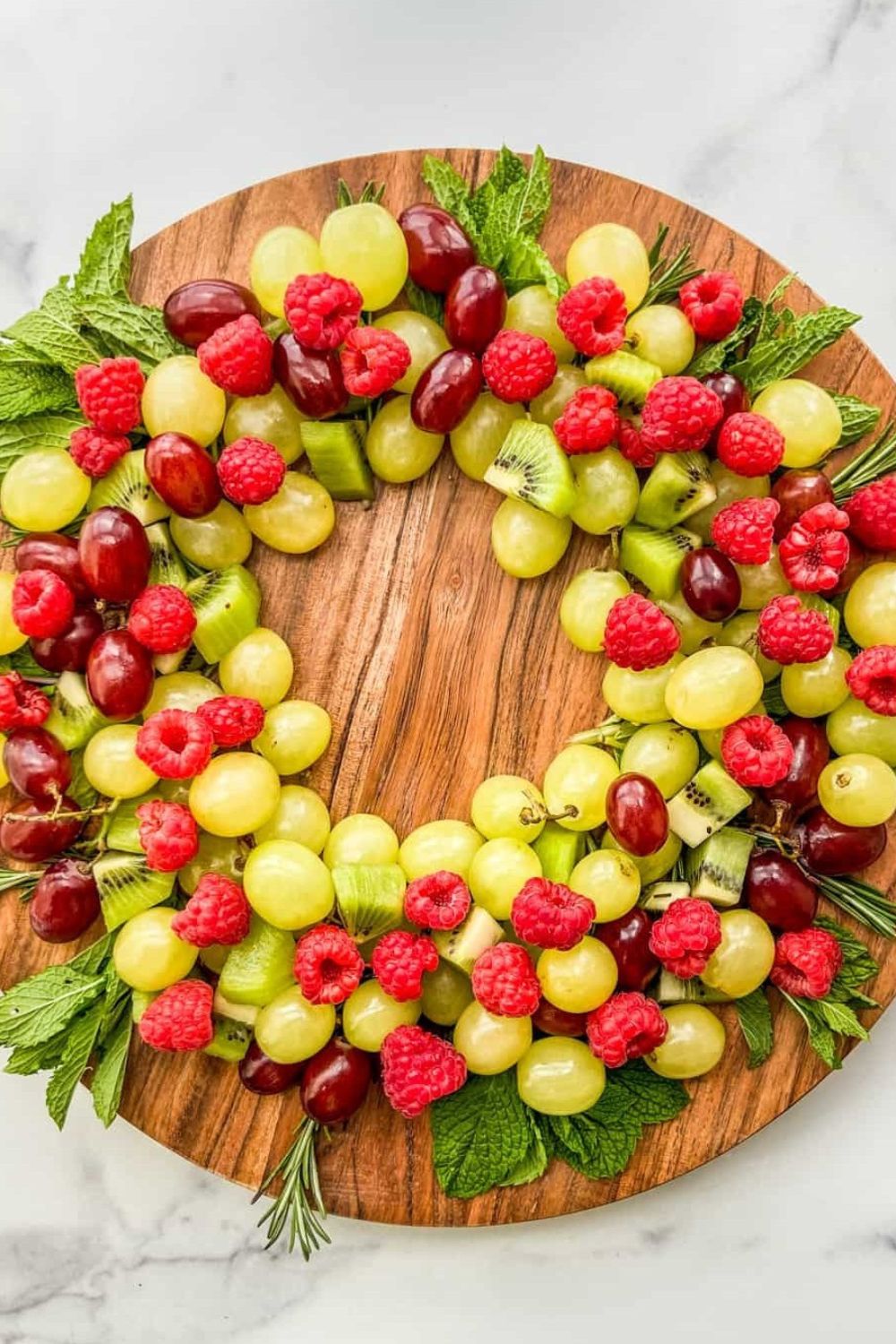 25 DIY Fruits Tray Ideas for 2026 – Fizzy Flare