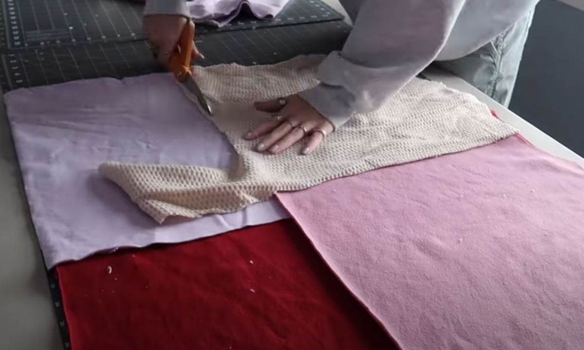 DIY Patchwork Hoodie You Can Actually Make at Home – Fizzy Flare