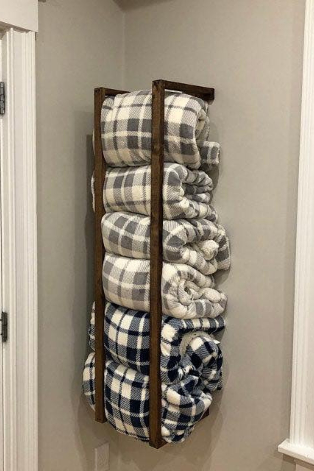 18 Blanket Storage Ideas for 2026 – Fizzy Flare