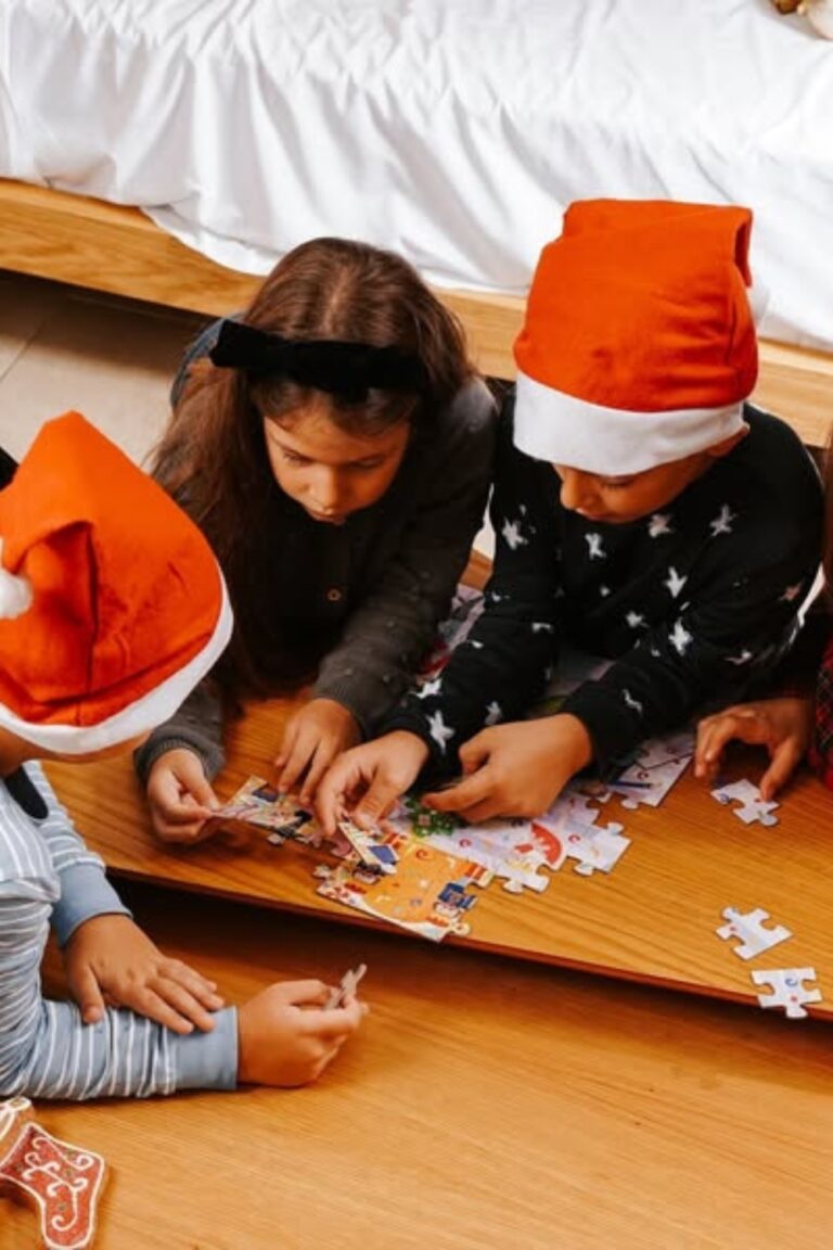 25 Christmas Games Ideas for 2026 – Fizzy Flare
