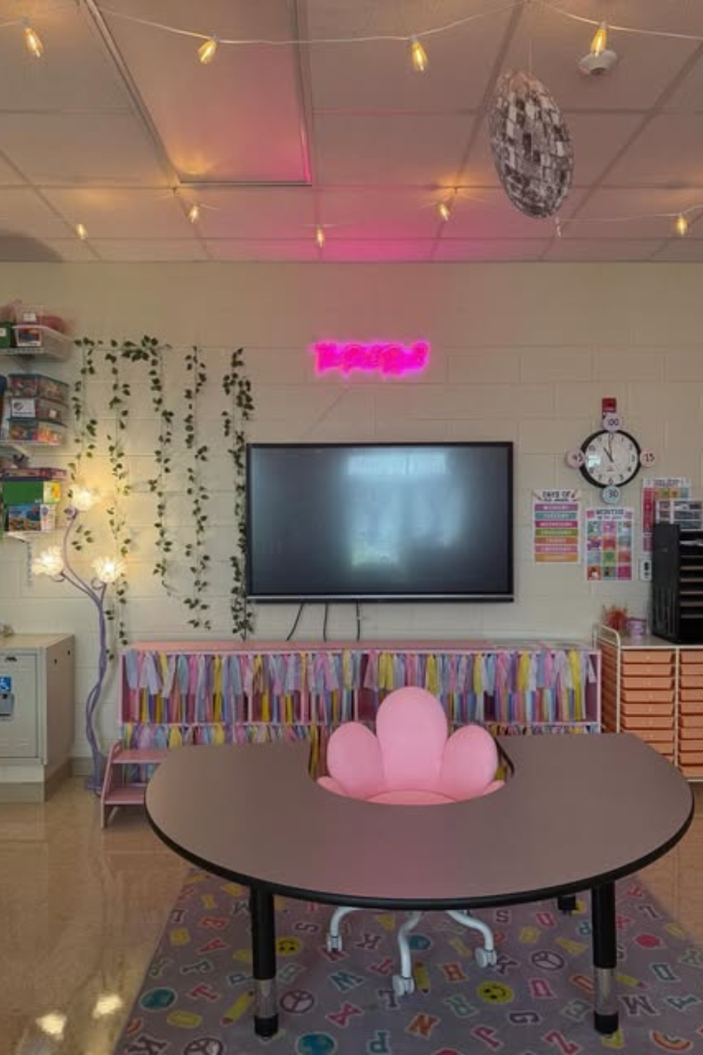 25 DIY Classroom Decorations Ideas for 2026 – Fizzy Flare