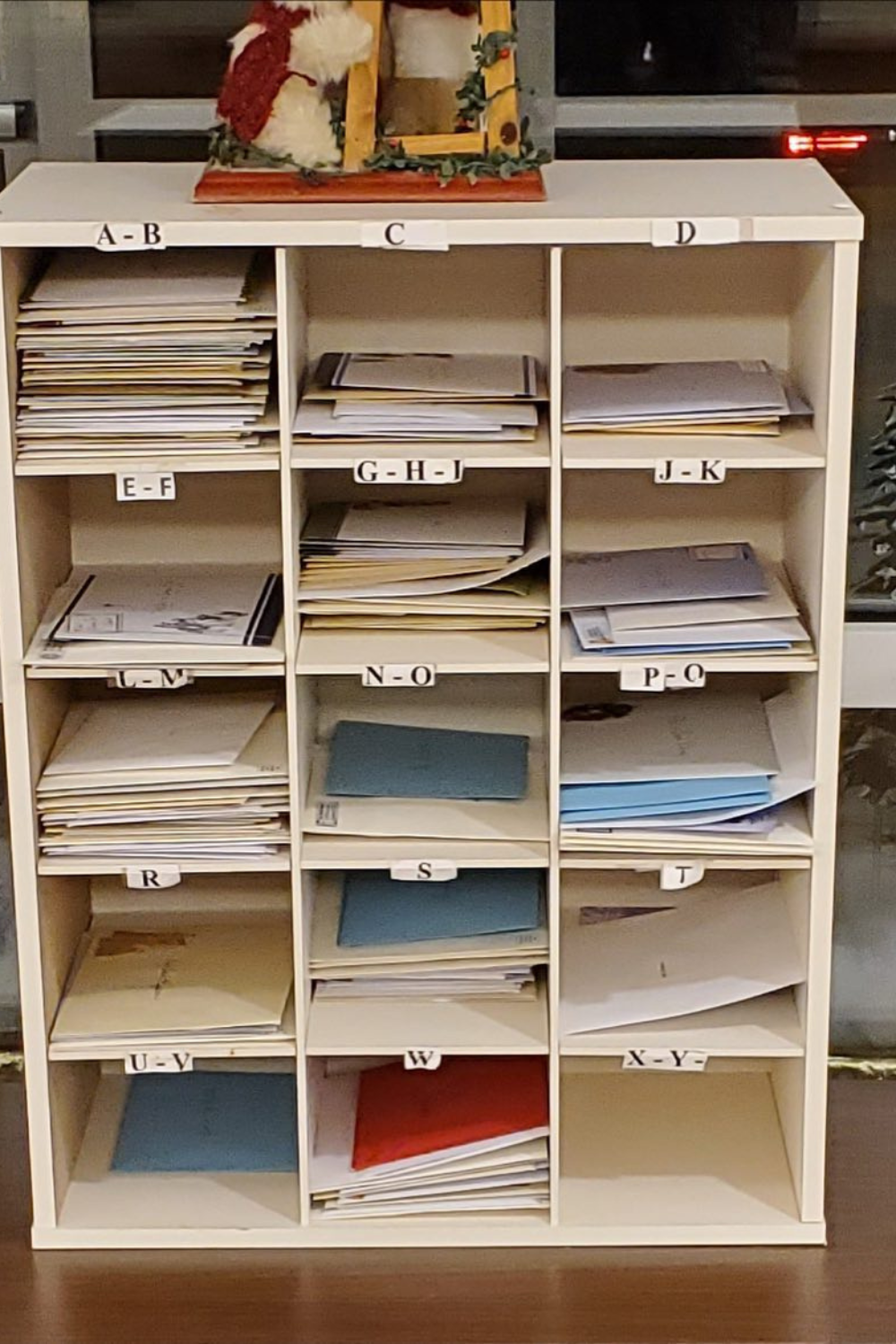 20 Mail Organization Ideas for 2026 – Fizzy Flare